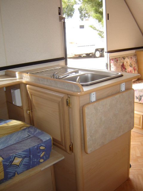 2007 Coromal Mirage 455 Pop-Top | 215 Flores Rd, Webberton WA ...